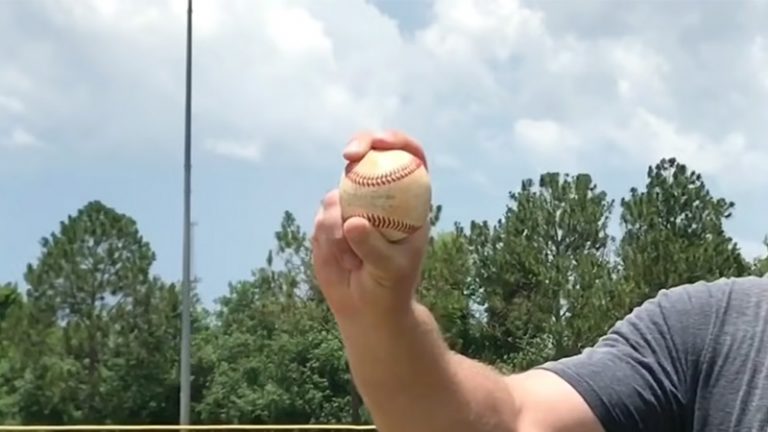 How to Throw a Curveball? - Metro League
