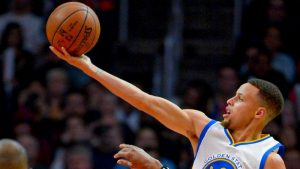 What Is a Finger Roll in Basketball: Mastering the Art of the Finesse ...