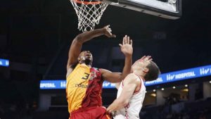 Types of Fouls in Basketball: Learn About 15 Different Fouls - Metro League