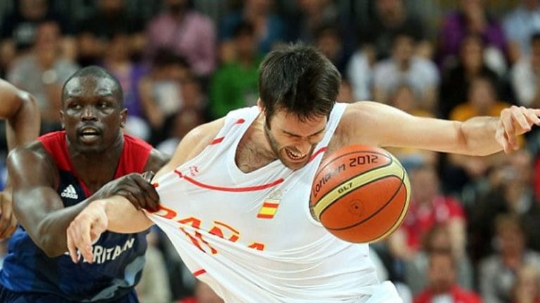 What Are the 5 Personal Fouls in Basketball? - Metro League