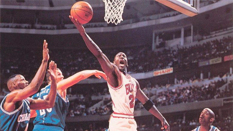 How Many Steps Can You Take For a Layup? - Metro League