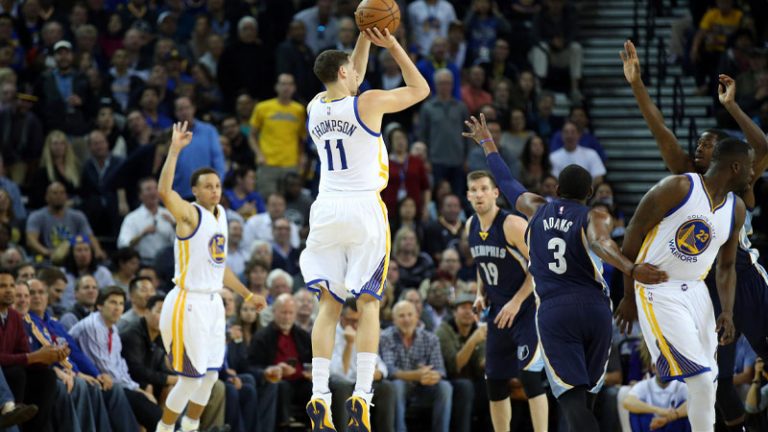 What Is a Jump Shot in Basketball? - Metro League