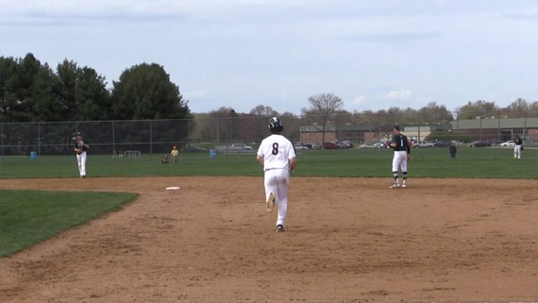 How to Play Left Field in Baseball? [A Guide to Excelling in Baseball's ...