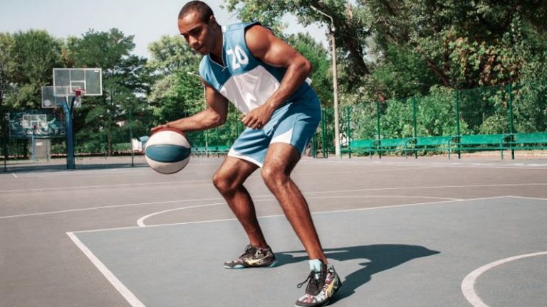 Top 20 Basketball Dribbling Tips, Every Player Should Know - Metro League