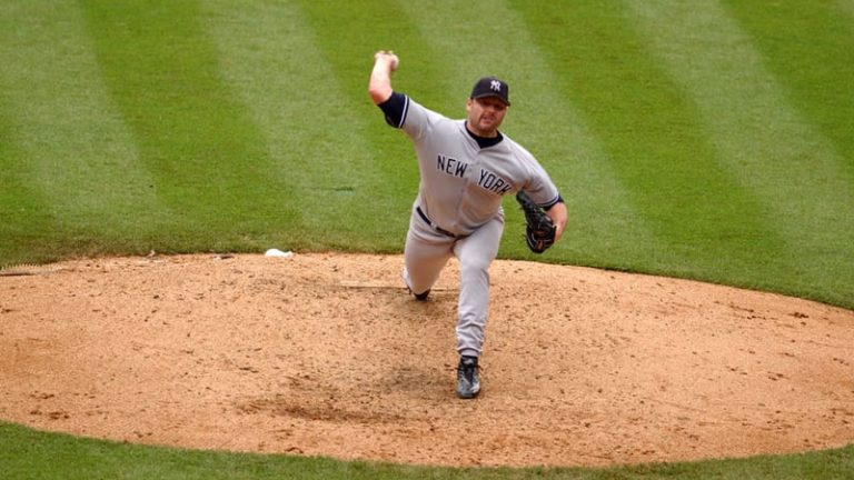 How to Throw A Rising Fastball Pitch? [Mastering the Art of Throwing a ...