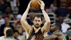 Overhead Pass in Basketball - Metro League