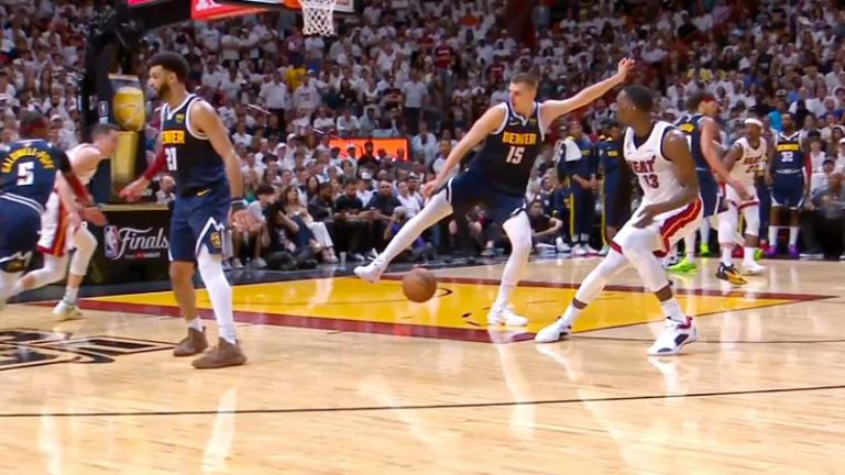 Understanding the Kicked Ball Rule in Basketball: A Comprehensive Guide ...