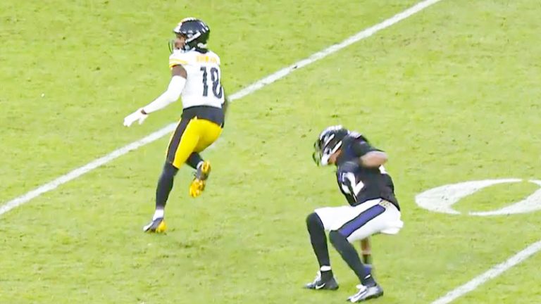 Exploring Football Fly Routes: Strategies and Insights - Metro League