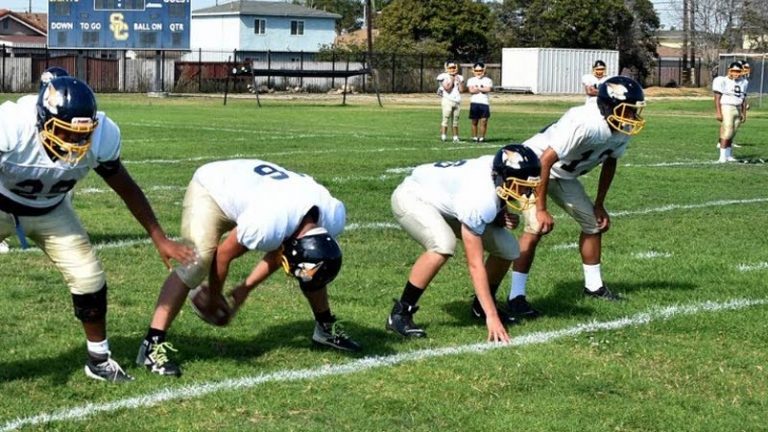 Exploring the Ins and Outs of the Football Spread Offense - Metro League