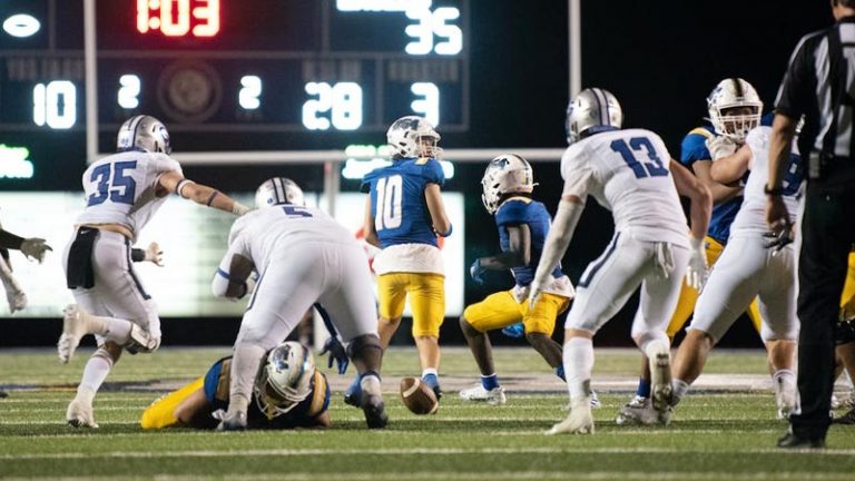 Understanding "2nd and 10" in Football: Decoding a Critical Game ...