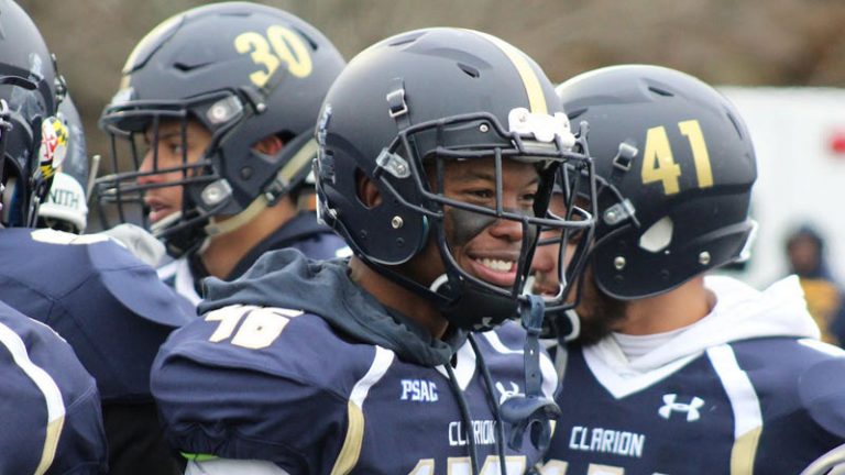 Exploring Football Halftime Rules: A Guide to the Mid-Game Intermission ...