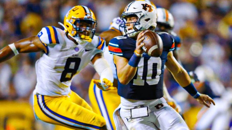 Exploring the Role of a Tailback in Football - Metro League