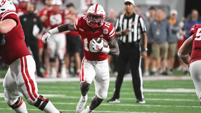 Football Team Roster Rules: Navigating the Gridiron with Strategy ...