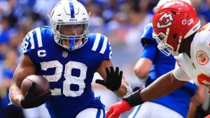 A Deep Dive into Gridiron: Football Running Plays - Metro League