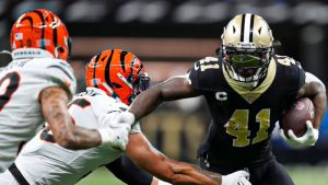 American Football Cover 4 Defense: Basic Components, Pros and Cons ...