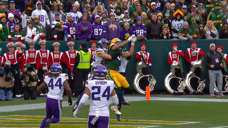 A Comprehensive Guide to the I formation in Football - Metro League